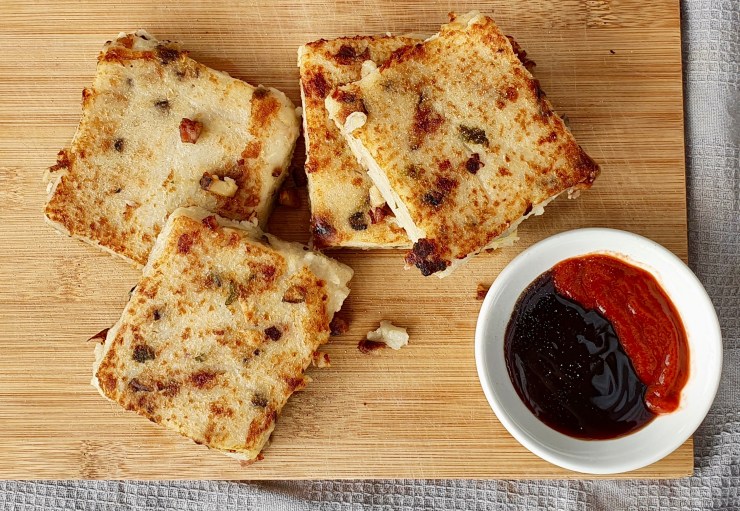 Radish/Turnip Cake 蘿蔔糕 (Luo Buo Gao/Lo Bak Go) – Polyphagic Abby