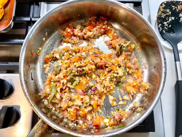 Roasted Garlic Dal (Yellow Lentil Curry) – Polyphagic Abby