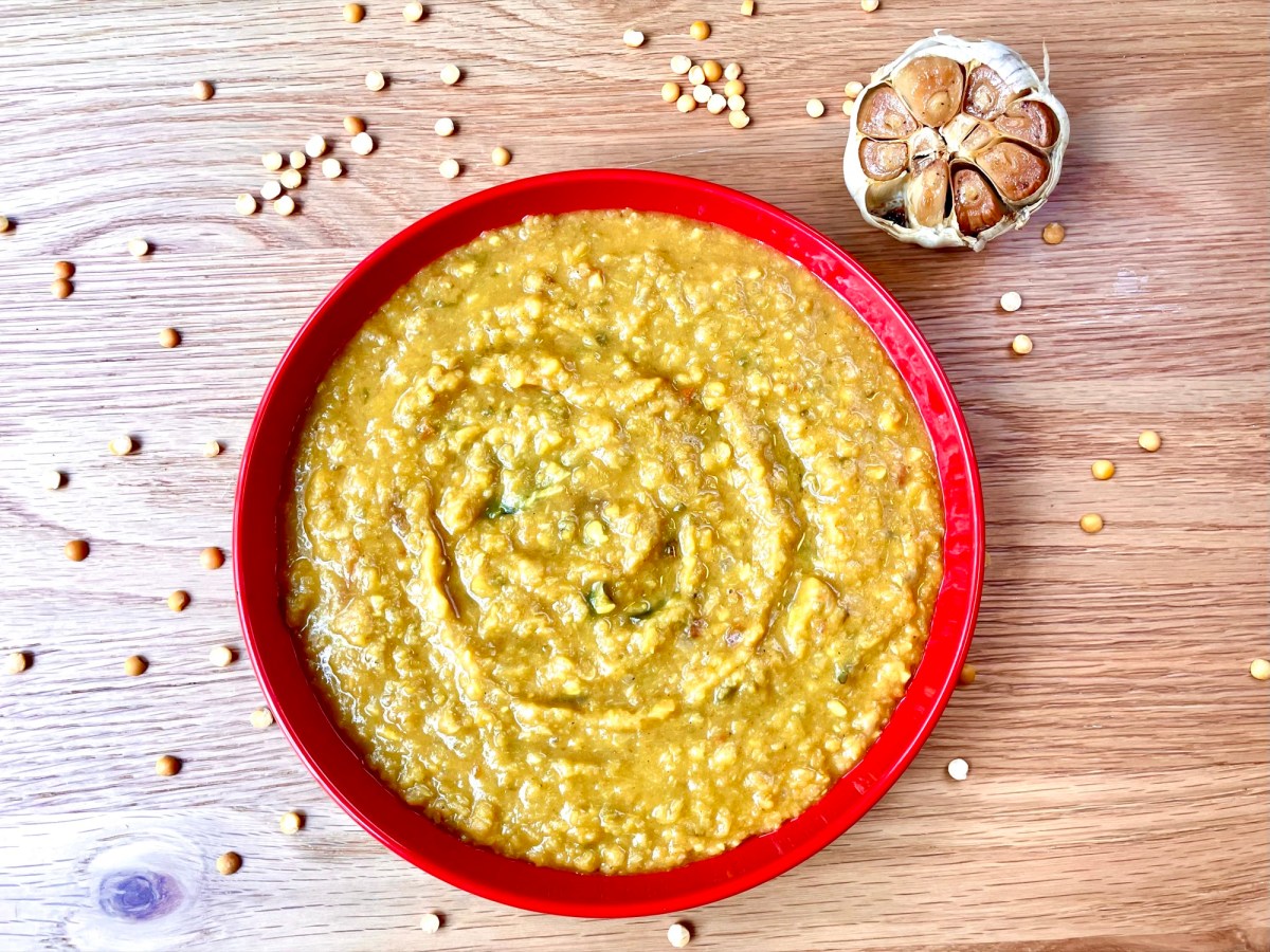 Roasted Garlic Dal (Yellow Lentil Curry) – Polyphagic Abby