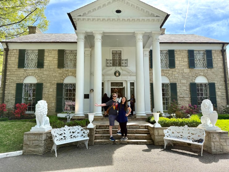 Graceland: A Complete Guide to Visiting Elvis Presley’s Home ...